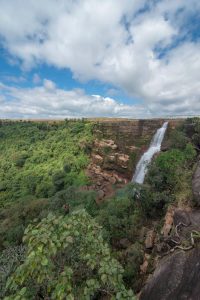 10 Scenic Waterfalls In Meghalaya That'll Leave Your Mesmerised ...