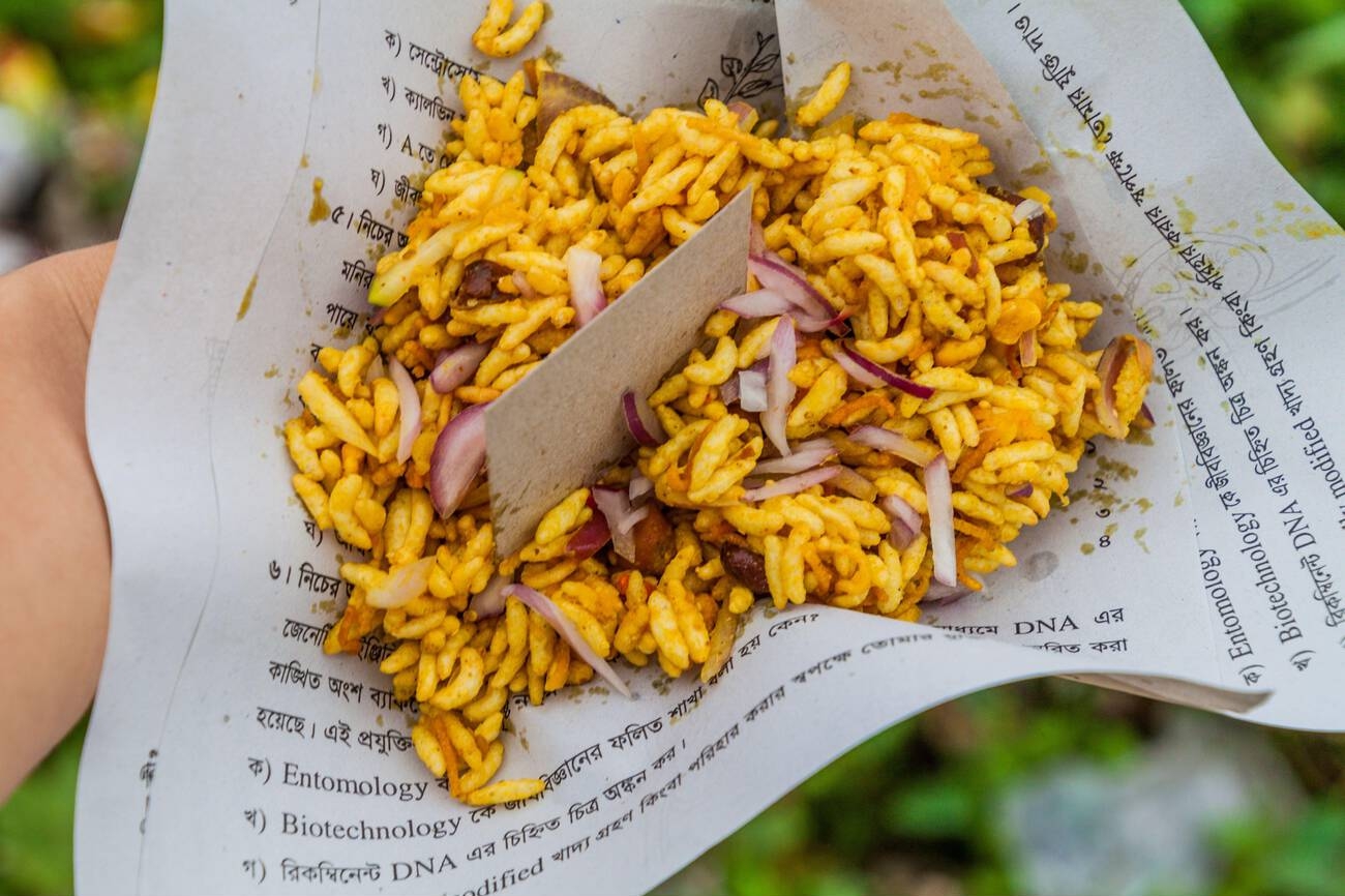 21 Best Street Foods In Guwahati Not To Miss! | Oddessemania