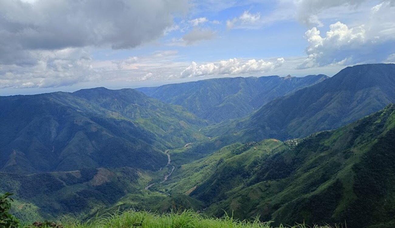 Discover Amazing Laitlum Viewpoint: A Budget Travel Destination