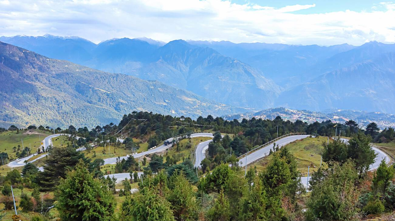 A Great Complete Bumla Pass Travel Guide | Oddessemania